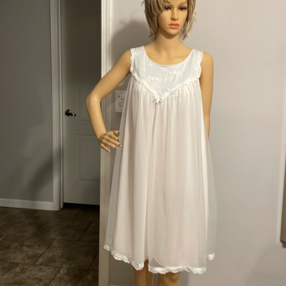 Shadowline | Intimates & Sleepwear | Vintage Shadowline 5s 60s Nylon ...